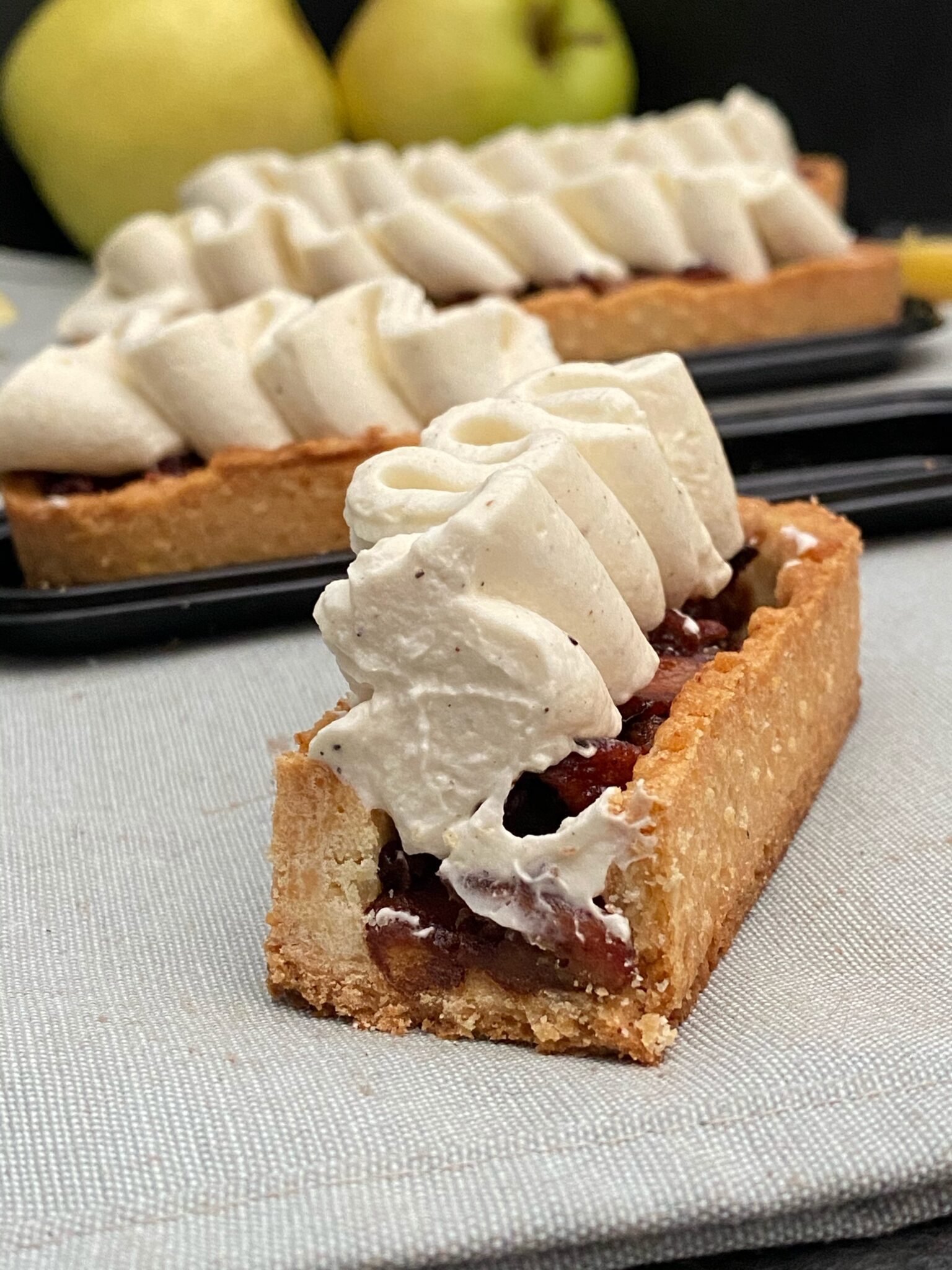 Tartelettes éclairs à la pomme/vanille - Yann Pâtisse